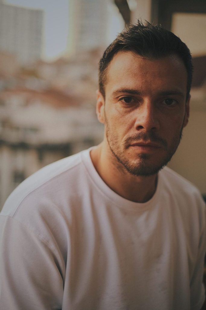 Erkek Oyuncular - Nimet Atasoy